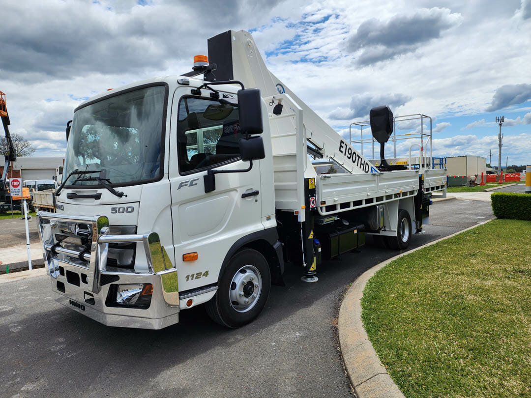 Monitor E190THD Hino 4x2 Truck Lift | 18.5m Boom Height — Monitor