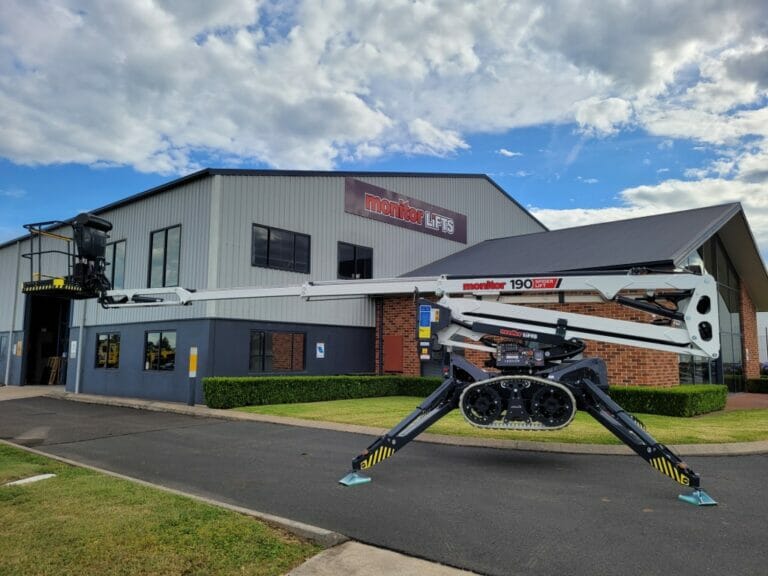 Leguan 190 Spider Lift — Monitor