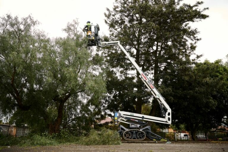 Leguan 190 Spider Lift — Monitor