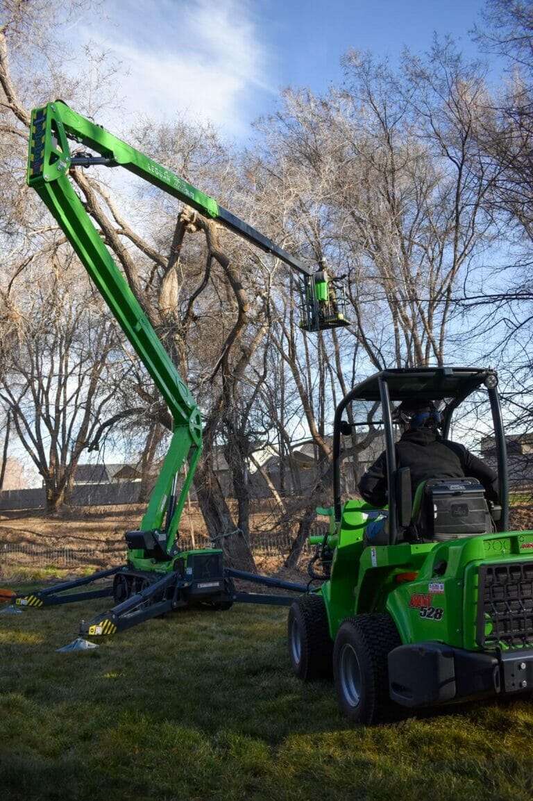 Leguan 225 Spider Lift — Monitor